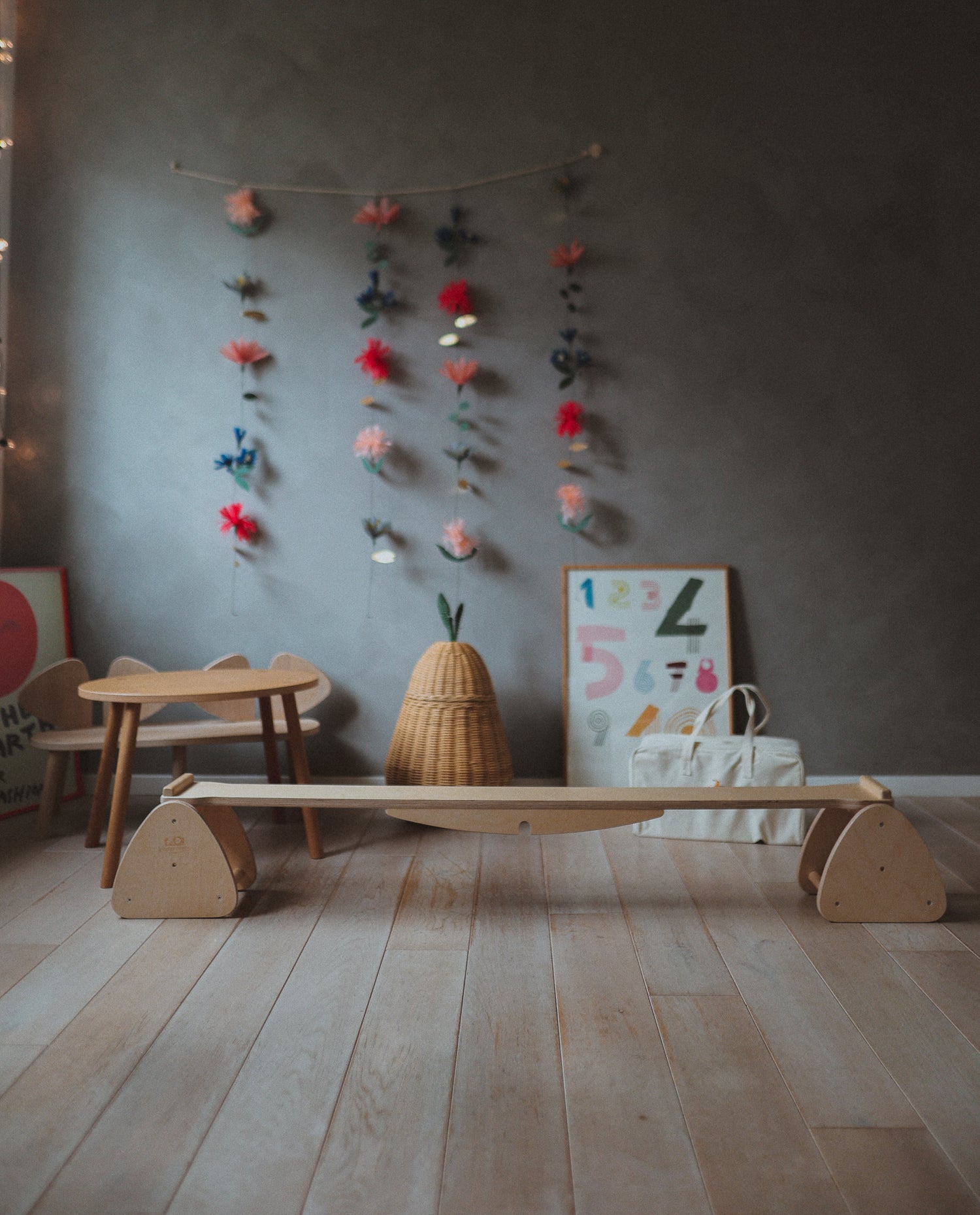 Pikler Balance Beam – Kinderfeets Canada