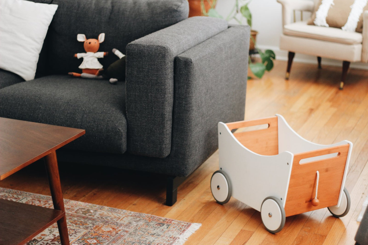 Toybox & Walker – Kinderfeets Canada